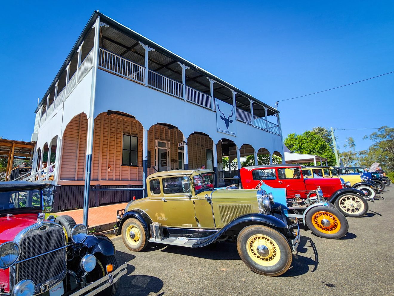 Country Pub Feels, Linville – Join the Adventure®